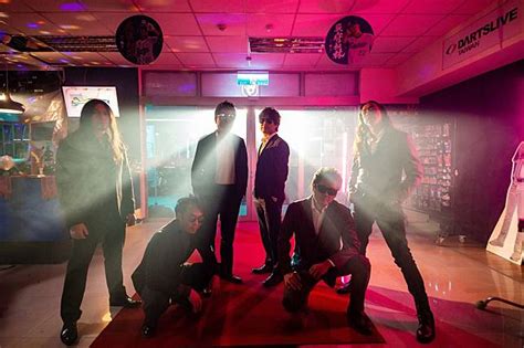 險錯失葛萊美獎 董事長樂團曝《八歌浪pakelang》一波三折 青年日報 Line Today