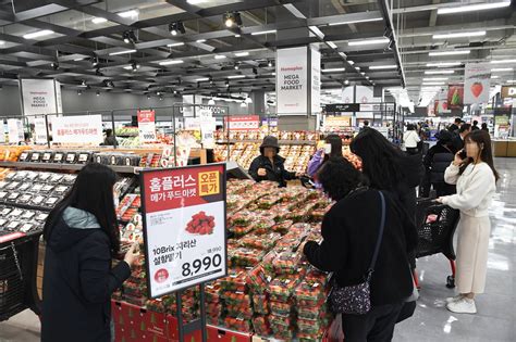 홈플러스 메가푸드마켓 2 0 인천 연수점 리뉴얼 오픈 한국경제