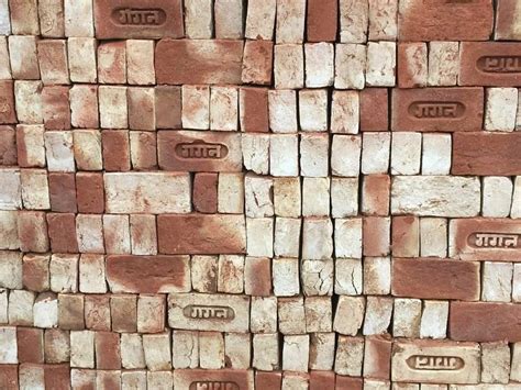 Doyam Bricks Second Class Bricks 9 In X 4 In X 3 In Packaging Type