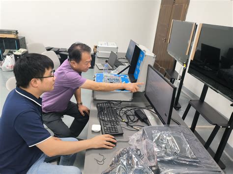 武汉传媒学院联合创龙教仪建设dsp教学实验箱，基于dsp C6000平台搭建