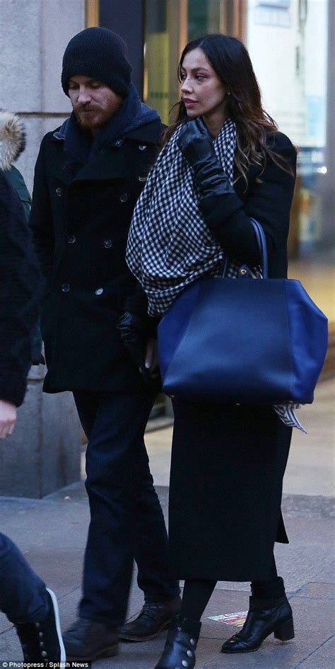 Michael Fassbender Dating Gerard Butlers Ex Michael Fassbender