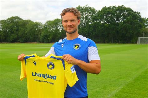 Moors Make Another Signing As Worman Joins To Bolster Taylors Squad