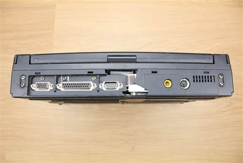 IBM ThinkPad 380ED Clous