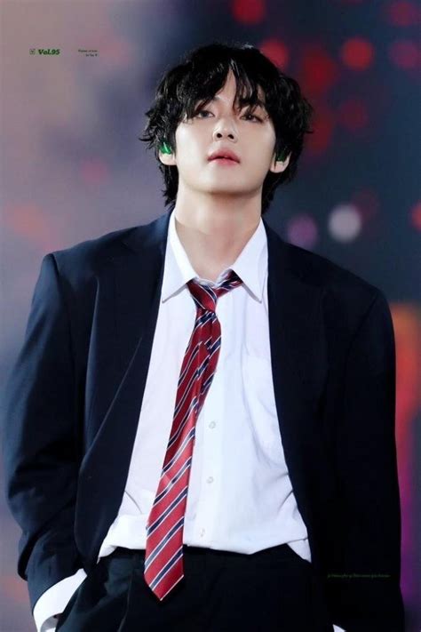 Ngắm Lại ảnh V Bts Từ 19 Tuổi đến Giờ Gương Mặt đẹp Nhất K Pop