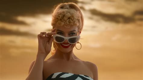 Attack Of The 50 Foot Woman [ 2026 ] Por Tim Burton Y Margot Robbie