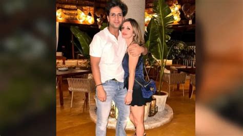 છૂટાછેડા પછી ફરીથી કર્યો પ્રેમ તેમ છતાં બીજા લગ્નથી આ સુંદરીઓને લાગે છે ડર Gujarati News