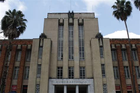 Museo De Antioquia La Mayor Colección Artística De Medellín Visitar Medellín