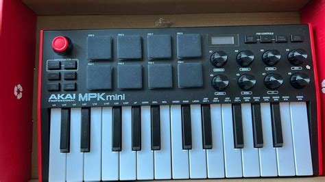 Akai Mpk Mini Mk3 Compact Midi Keyboard And Pad Midi Controller The Pro Audio