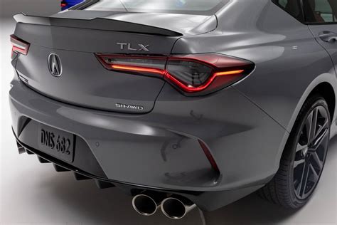 2024 Acura Tlx Up Close Styling Tweaks And New Screens