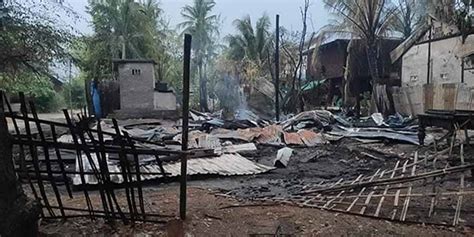 Dvb မတ္တရာမြို့နယ် ကင်းရွာရှိ လူနေအိမ် ၅ လုံးကို စစ်ကောင်စီတပ်က မီးရှို့ဖျက်ဆီး