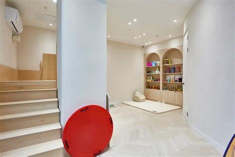 부드러운 화이트톤 곡선 디테일 모던 미니멀 컨셉 28평 발달재활센터 인테리어 인천 연수구 송도동