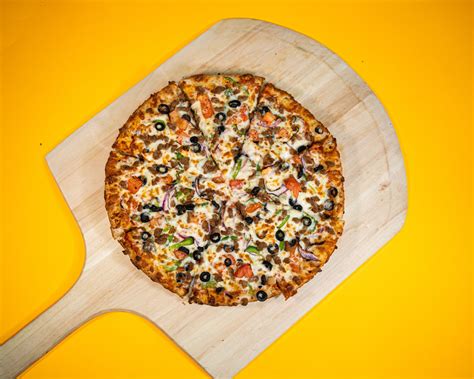 Home Hometown Pizza