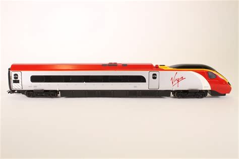 Dapol D390 01 Class 390 Pendolino 4 Car Set 390001 Virgin Hattons