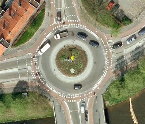 A View From The Cycle Path The Best Roundabout Design For Cyclists