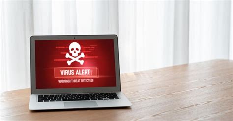 Premium Photo Virus Warning Alert On Computer Screen Detected Modish Cyber Threat Hacker