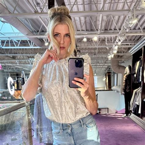 Lindsay Libman Lindsaylibthestylist Threads Say More