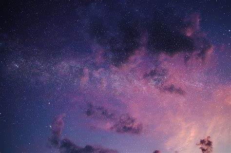 Tungi Osmon Chiroyli Rasmlar