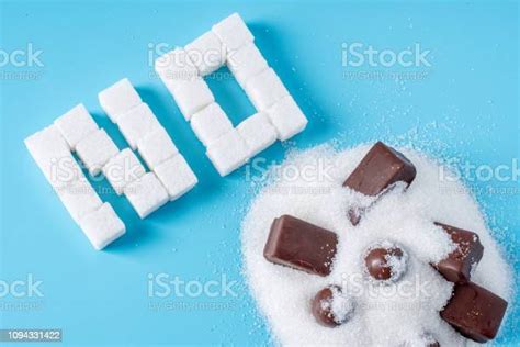 텍스트 없음 과자 캔디 설탕 큐브 늘어서 있다 달콤한 건강과 자당의 제거 해 0명에 대한 스톡 사진 및 기타 이미지 0명