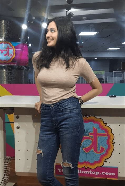 Garima Bhardwaj😍 Umakeafantasy