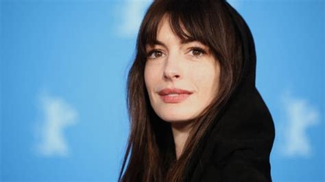 Anne Hathaway Was Told She Had Zero Sex Appeal In Hollywood But She