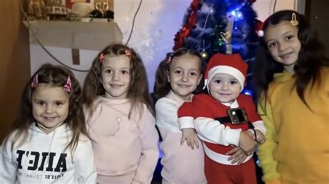 ეს ნამდვილი სასწაულია ნახეთ რა ხდება სიბერიოში დამწვარი სახლის ადგილას სადაც 5 ბავშვი დაიღუპა