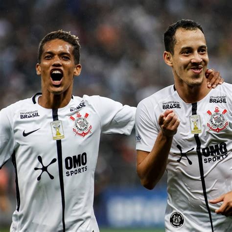 Зачем спонсор футбольного клуба «Коринтианс напечатал свой логотип на майках невидимой краской