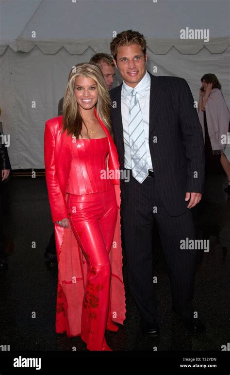 Los Angeles Ca January 08 2001 Pop Star Jessica Simpson And Boyfriend