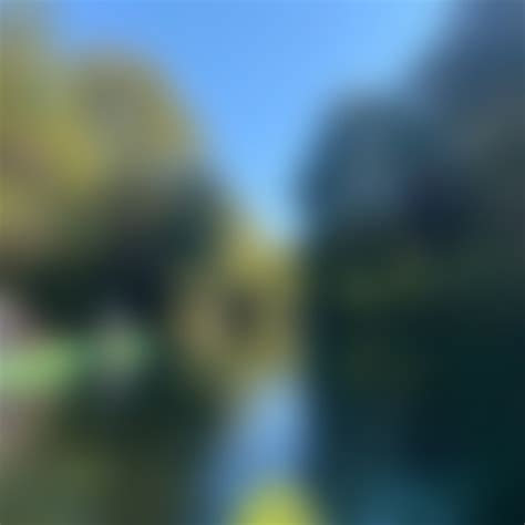 А мы чего то задолбались от всех этих морозов льда снега и грязюки в Москве И свалили на Шри