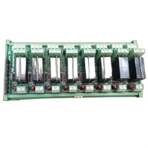 Plastic 8 Pole Relay Output Module For Operate Ac Or Dc Loads Current Output 100 Amp At