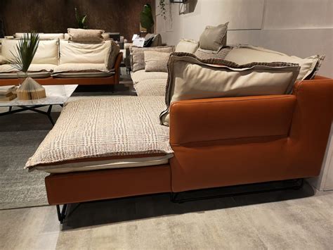 Итальянские диваны ручной работы Maxdivani по фабричным ценам Диваны с реклайнером модульные