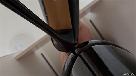 Unaware Giantess Working On Laptop In Heels Heels Daze Org Clips4sale