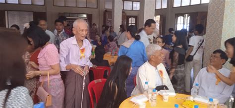 Shwe Kyaw Hla ရန်ကုန်မြို့ ဗဟန်းမြို့ နယ်