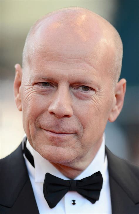 Omg His Peen Bruce Willis Omg Blog The Original Since 2003