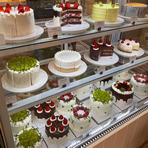 Hot 달콤하게 녹아내리는 수제 케이크 맛집