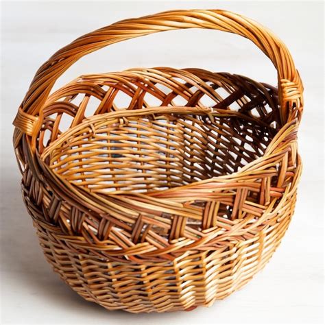 Premium Ai Image Empty Wicker Basket