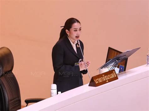 Photo Gallery อ่านก่อนที่นี่ คำแถลงฉบับเต็ม นโยบาย “อุ๊งอิ๊ง 1” คนไทยมีกินมีใช้ มีเกียรติมี