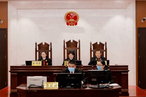 濮阳中院院长徐哲担任审判长 公开审理行政案件机关支持进行