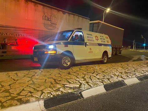 חנא אמבולנס שרות אמבולנסים שפרעם שרות אמבולנסים גליל מערבי מוקד חירום רפואי שפרעם