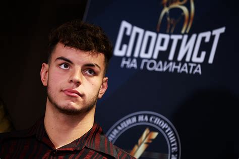 Александър Везенков за втора поредна година е Спортист №1 на България СНИМКИ