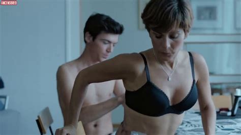 Alexandra Rapaport Nuda ~30 Anni In Gåsmamman