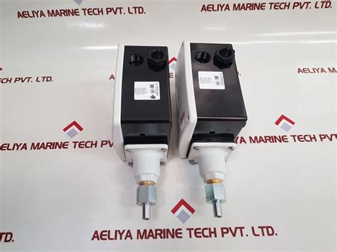 Danfoss Rt5 Pressure Switch 017 525566 Aeliya Marine