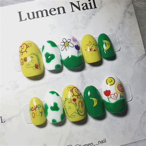 [ 신상할인 ]드로잉다이노네일 키치네일 귀여운네일 에이블리