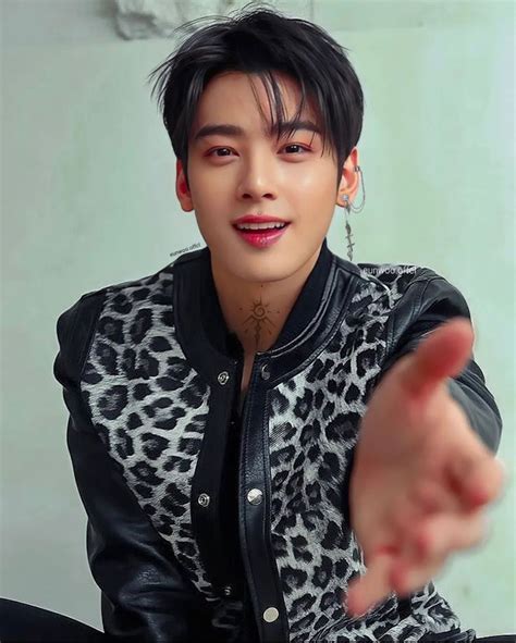 Pin By Pornnapa Yu💫 On Chaeunwoo ชาอึนวู In 2022 True