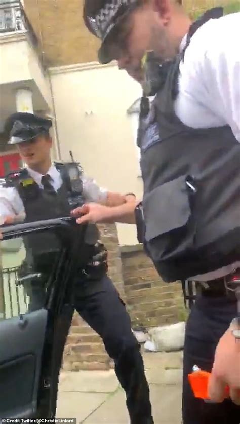 Five Met Police Officers Under Investigation Over Racially Profiled