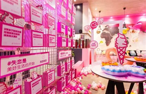 蜜雪冰城火了23年。从关闭商店到与兄弟反目，张红超只做了三件事 微新闻博客