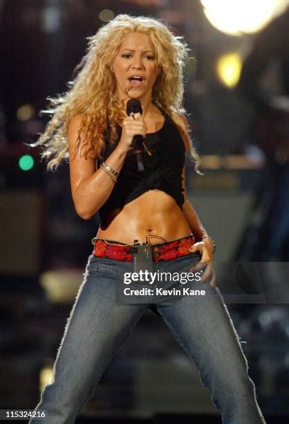 Shakira 2002 Photos And Premium High Res Pictures Getty Images