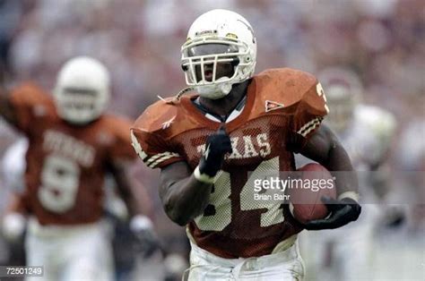 Tailback Ricky Williams Of The Texas Longhorns Breaks The Ncaa Career