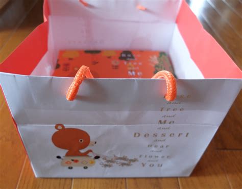 Macaroon Package Behance