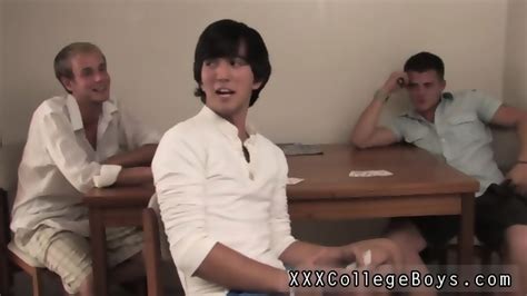 Gay Twink Sex Wearing Thongs Cody Witnesses In Astonishment While He