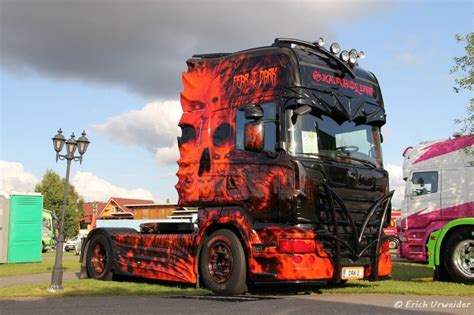 Custom Scania Trucks Random Acts Of Beauty